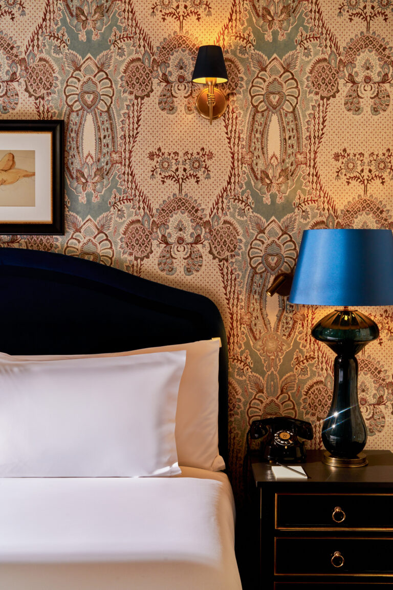 The Twenty Two | Luxury Hotel | Classic Room in London