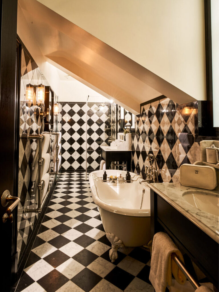 The Twenty Two | Luxury Hotel | Mews House in London
