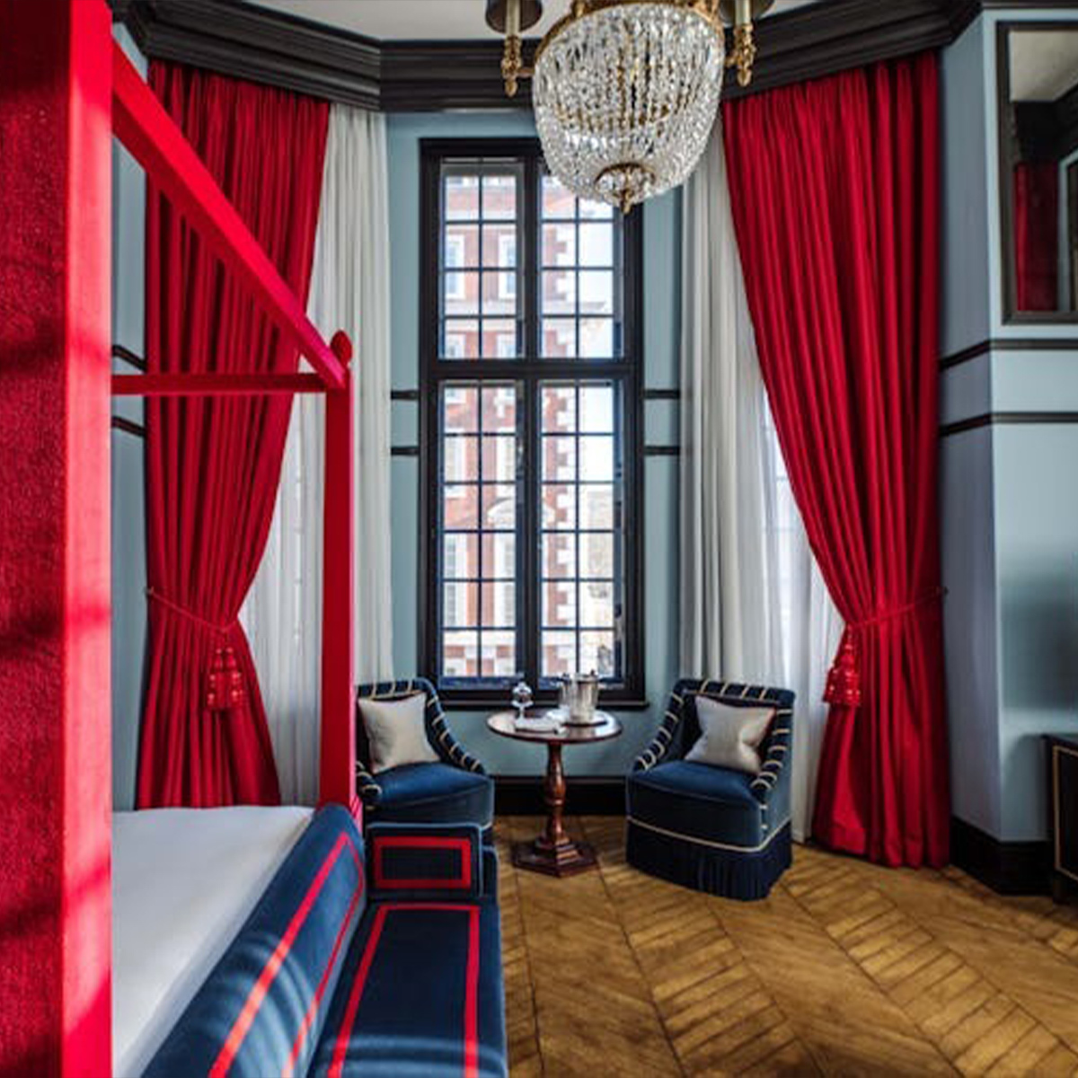 The Audley Suite - The 22