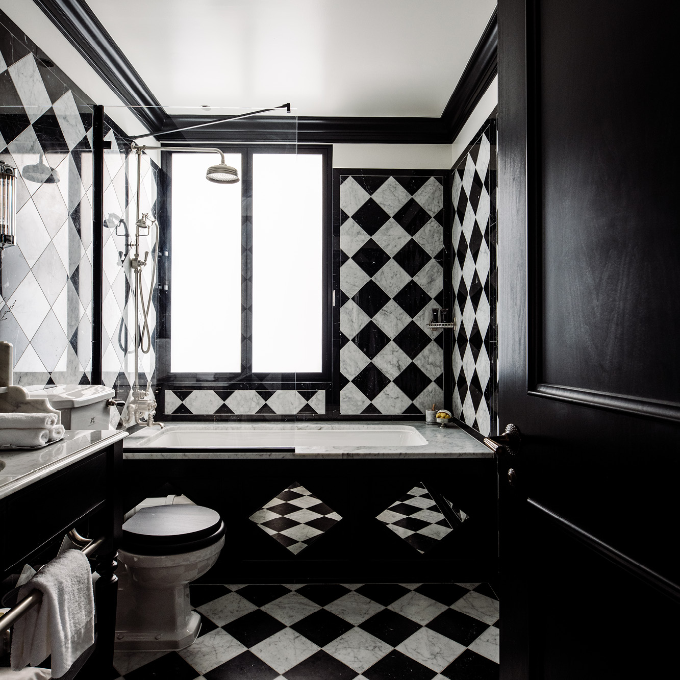 The Corner Studio - The 22