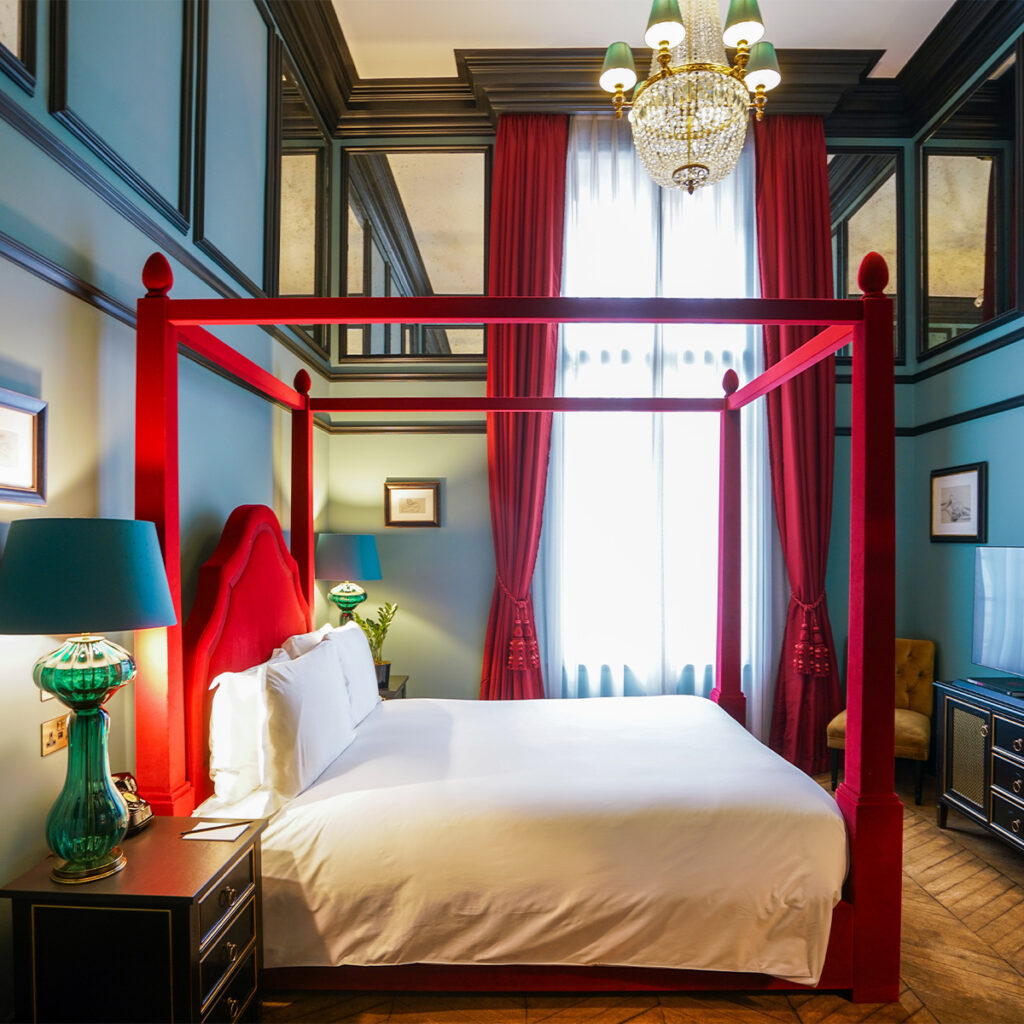 The Superior Room - The 22